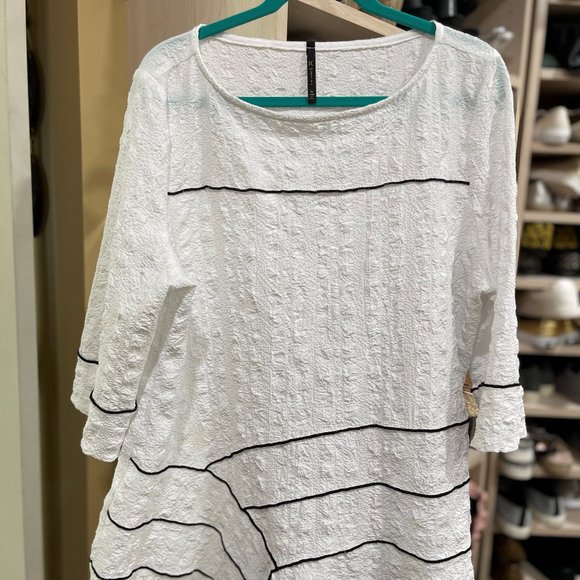 IC COLLECTION | Tops | Ic Collection Top | Poshmark